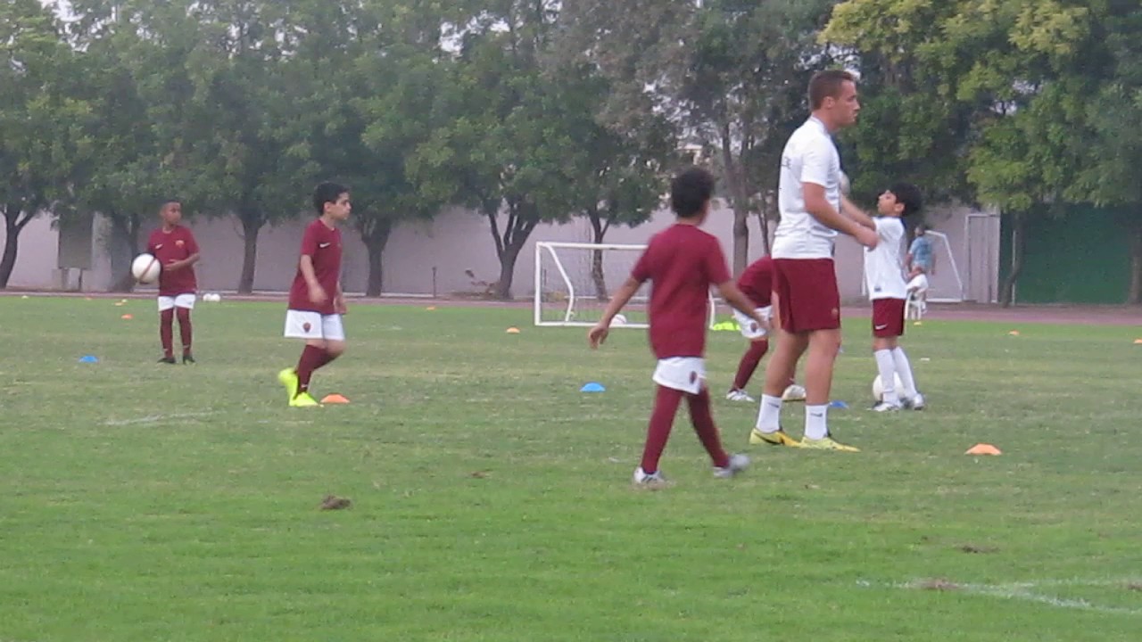 2017 As Roma Academy DUBAI - YouTube