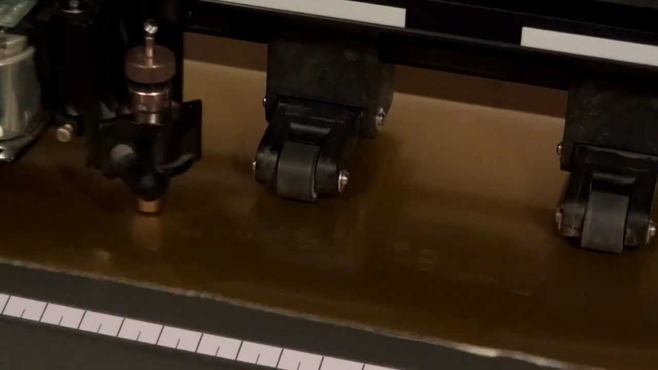 Jaguar II Vinyl Cutter Test Cut - YouTube