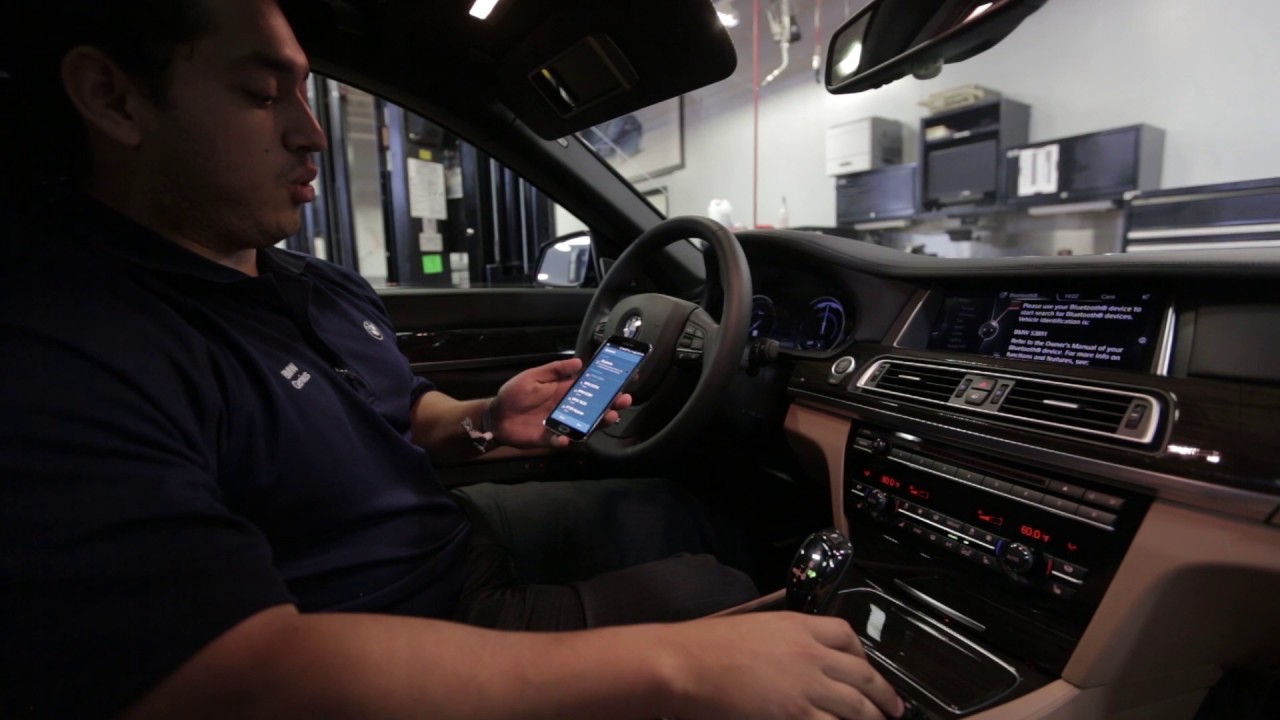 BMW Genius How To: Connect Bluetooth with BMW (iPhone Version) - YouTube