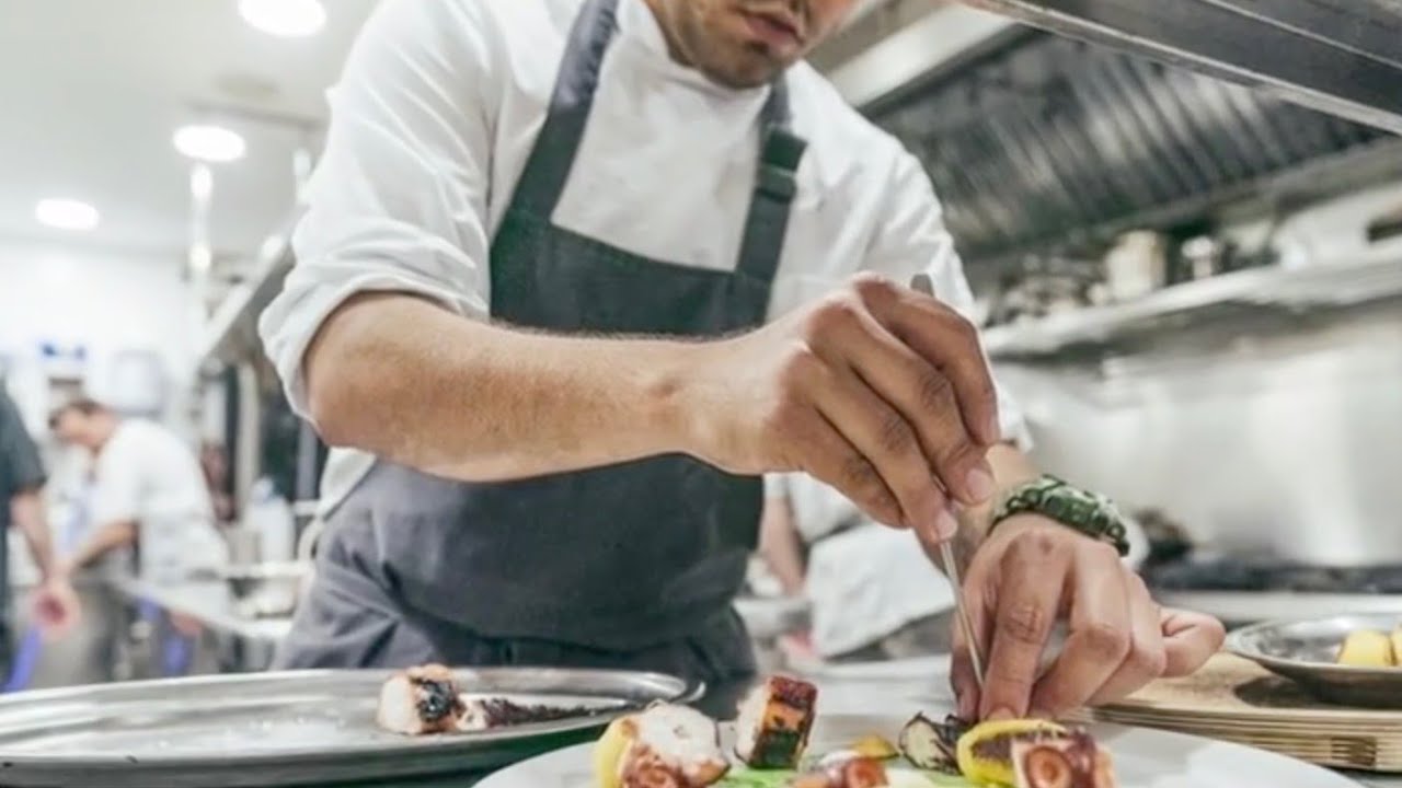 Host kitchen helps utilize restaurant space in the form of ghost ...