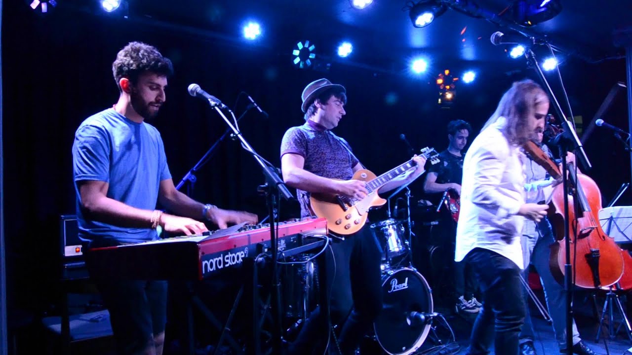 The 286 - Miracle on 286th Street (Live) - YouTube