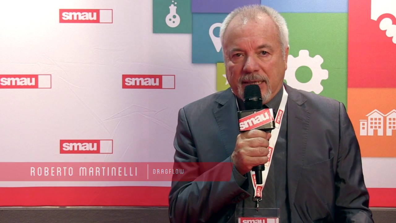 Smau Milano 2016 | Intervista a Roberto Martinelli di Dragflow - YouTube