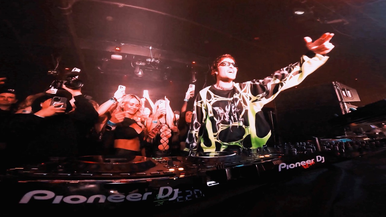 DANNY AVILA LIVE @ DPRTMNT TORONTO - YouTube