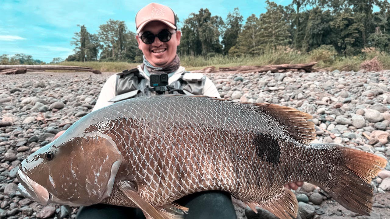 CATCH OF A LIFETIME IN EAST INDONESIA! | FULL OF TOP WATER EXPLOSION ...