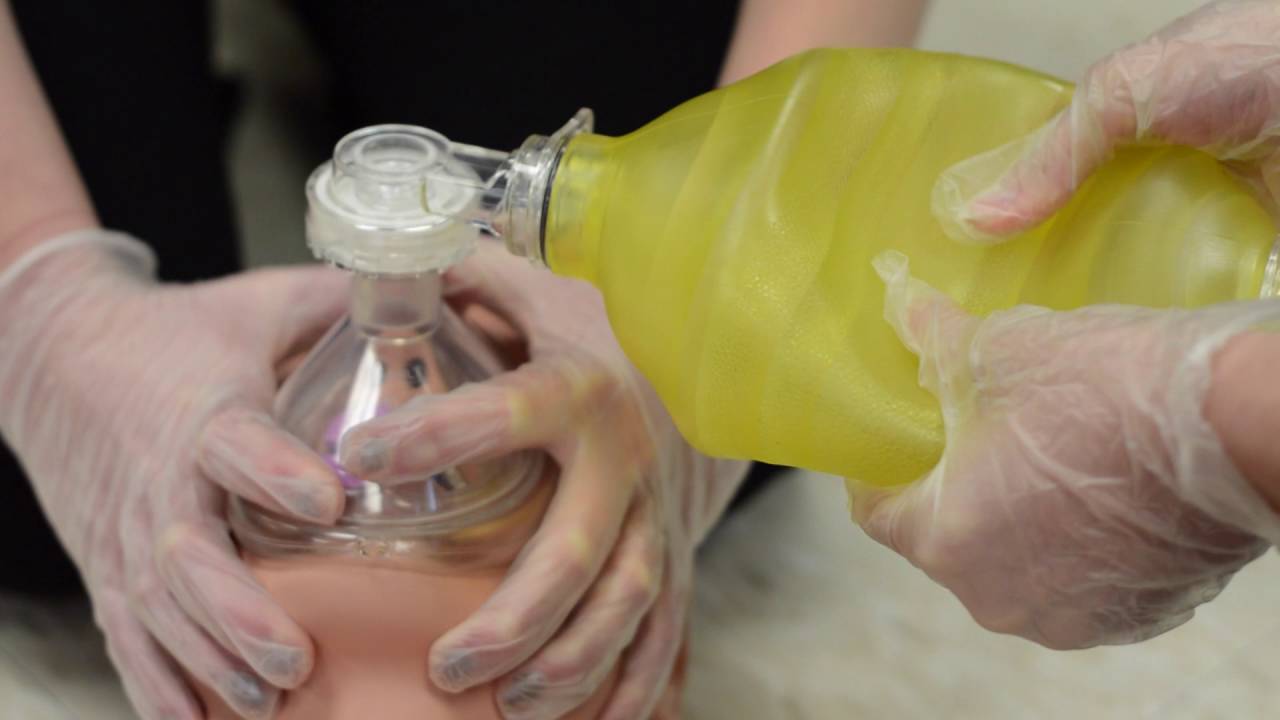 EMS: Performing CPR - YouTube