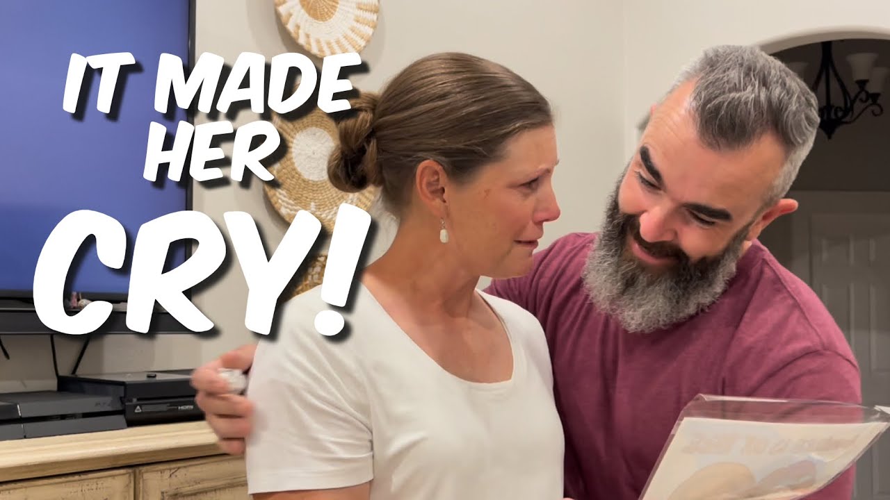 It Made Her Cry! Last Day in Disney! - YouTube