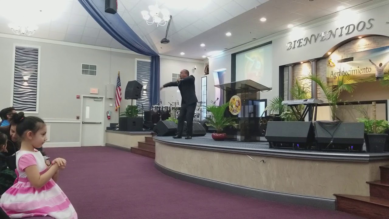 Pastor evangelista blas gomez tema cuando yo creo - YouTube