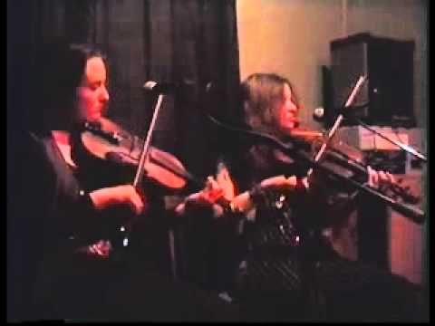 Eliza Carthy & Nancy Kerr VRC0118 - YouTube