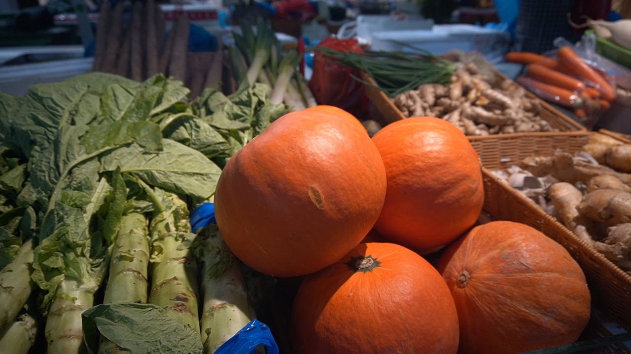 Daily vlog in Ningbo China - Go a fresh market in rural area with mum ...