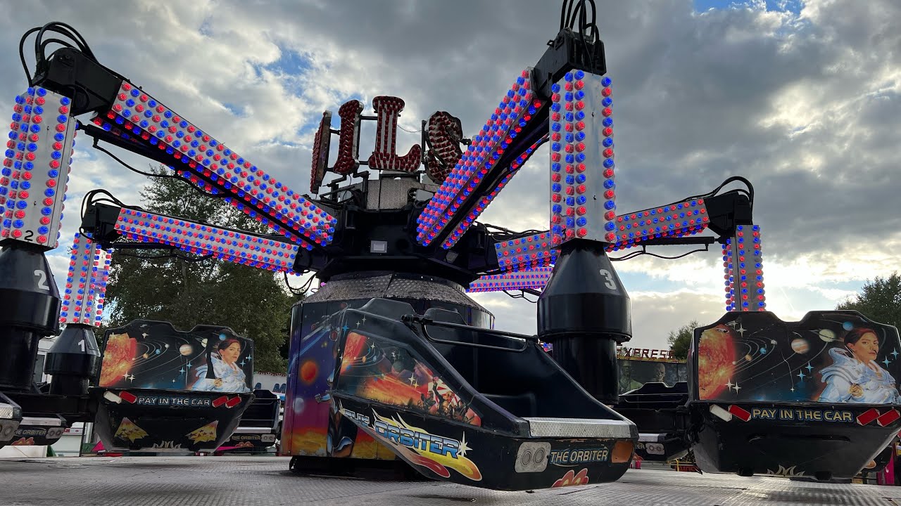 Ringwood Carnival Fun Fair Vlog 2022 - It's Back, Night Time Rides ...