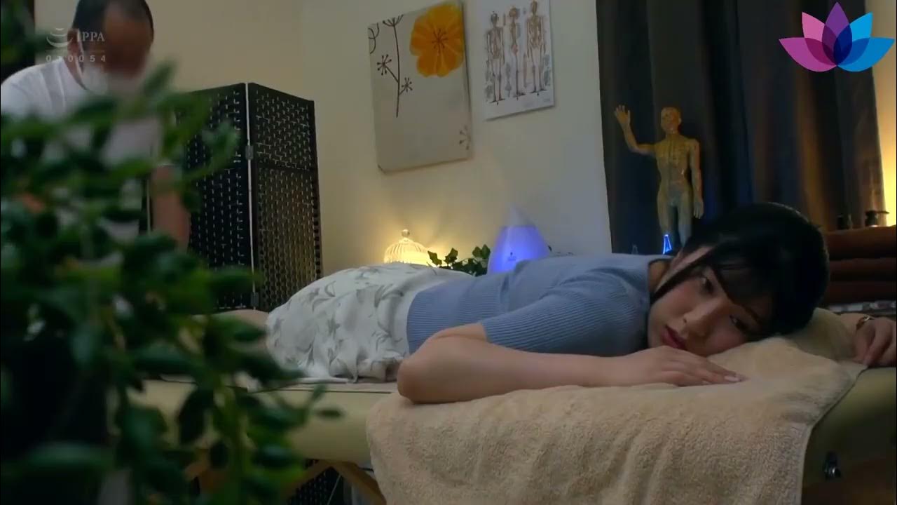Japanese Massage Full Body Hot Oil Massage Japan 400 000 000 Youtube