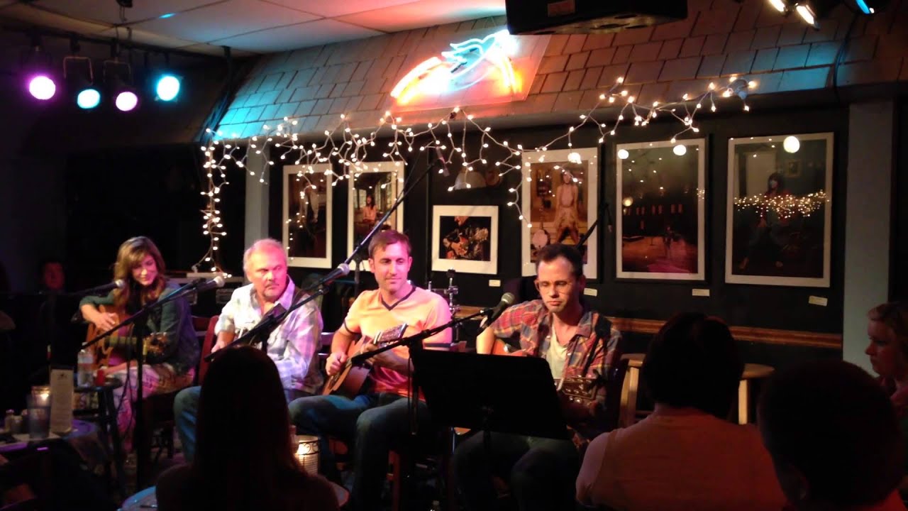 Scott Moffatt singing "Burnadette" live at The Bluebird Cafe - YouTube