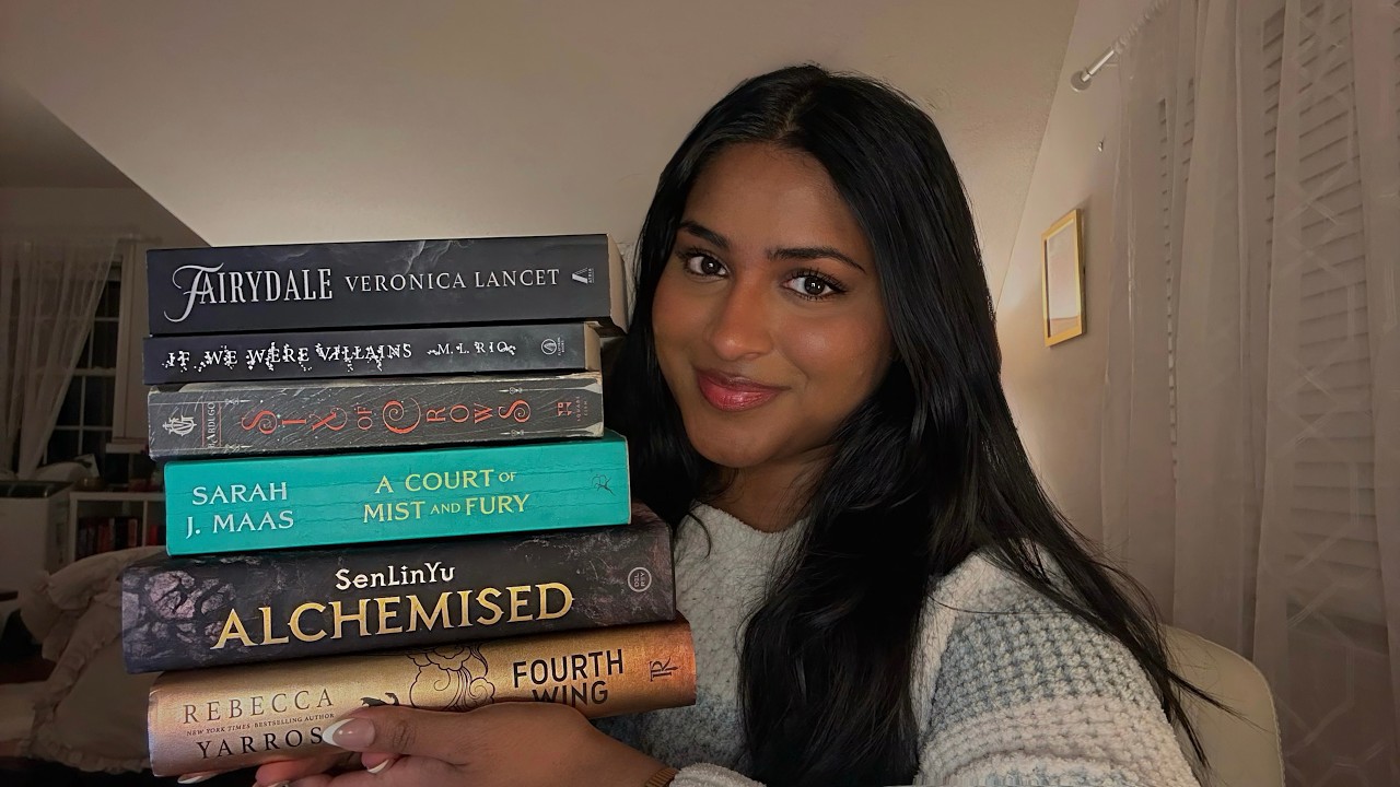 ASMR my favorite books 📖 | whisper ramble, book tapping, gripping - YouTube