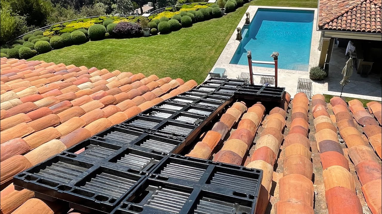 RoofSmart Pads Works on All Materials! - YouTube