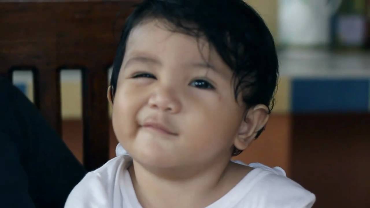 Cute Baby winking (Benjamin's Epic Wink) - YouTube