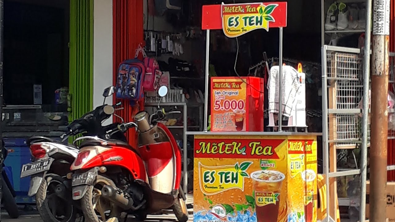 Jualan Es pinggir jalan ( MELEK TEA ) - YouTube