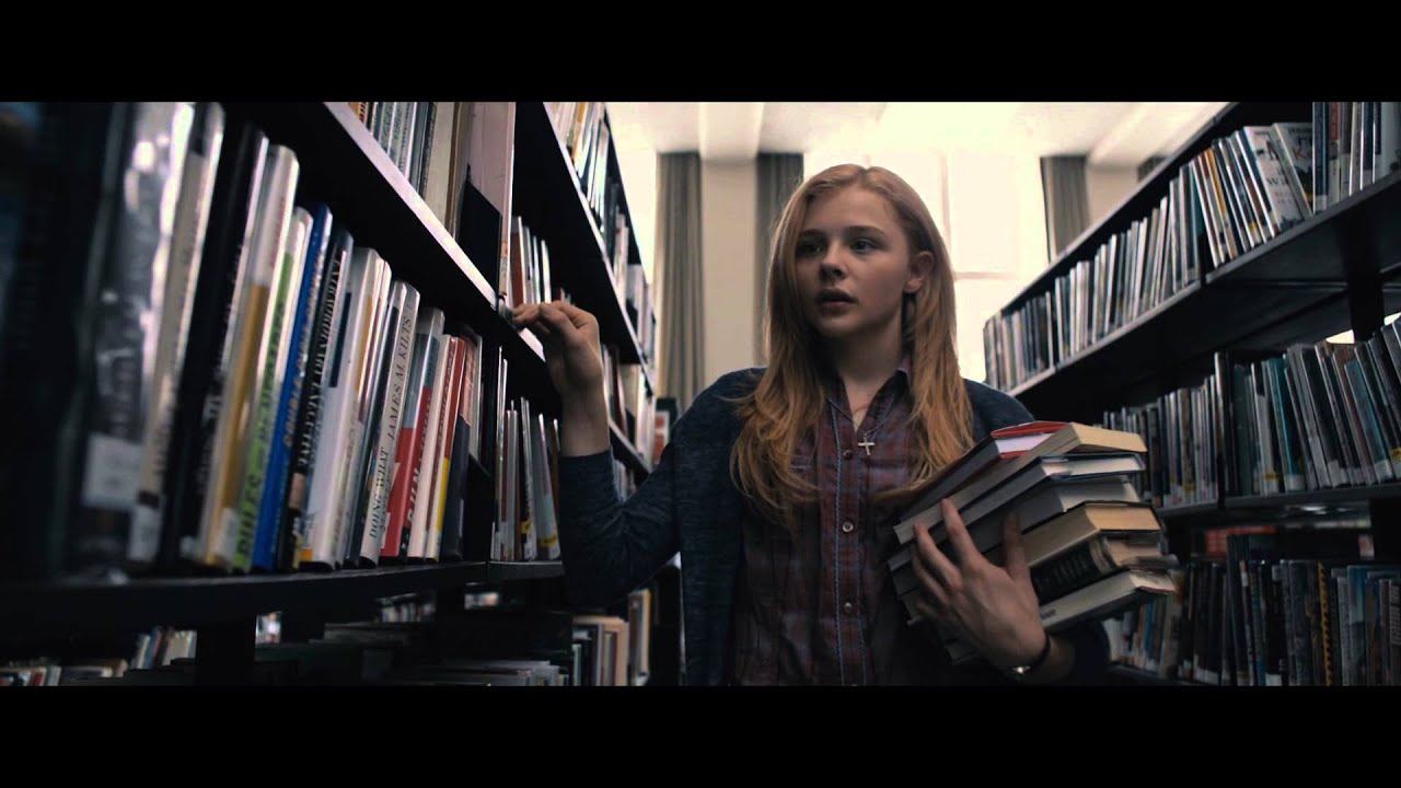 Carrie 1080p HD Movie Trailer - YouTube