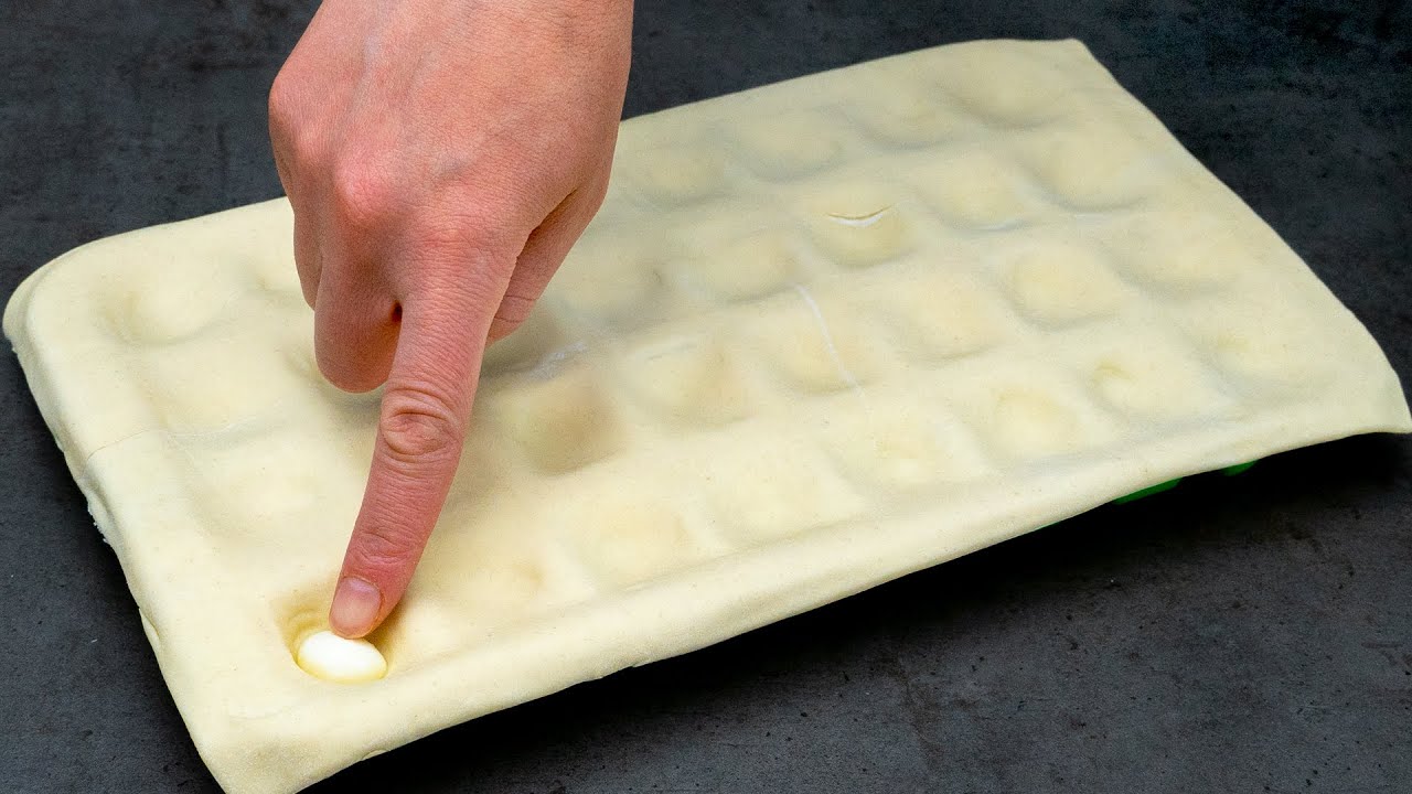 Italian-style aperitif - in the ice cube tray! The puff pastry will be ...