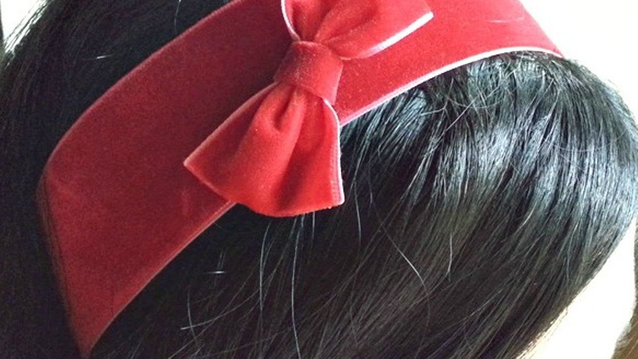 How To Make A Cute Velvet Headband - DIY Style Tutorial - Guidecentral ...