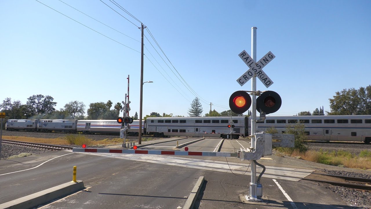 *New Signal* Amtrak 7 California Zephyr Train #5 West - E Midas Ave ...