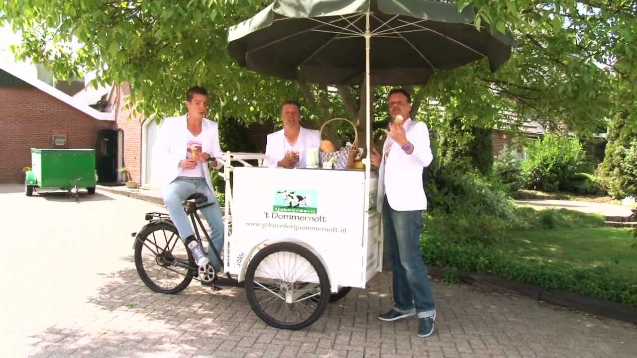 Trio 3XNIKS - De IJscoman (CLIP: JEANMEDIA.NL) - YouTube