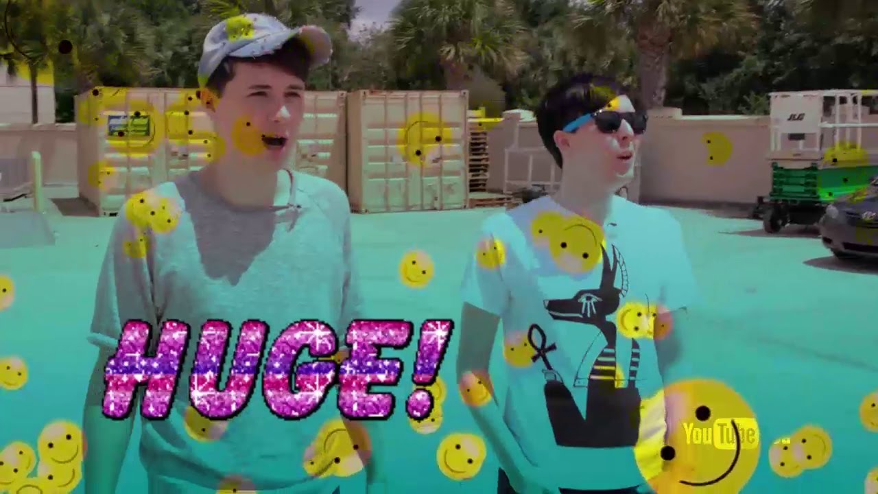 COMPLETELY NORMAL VIDEO - YouTube