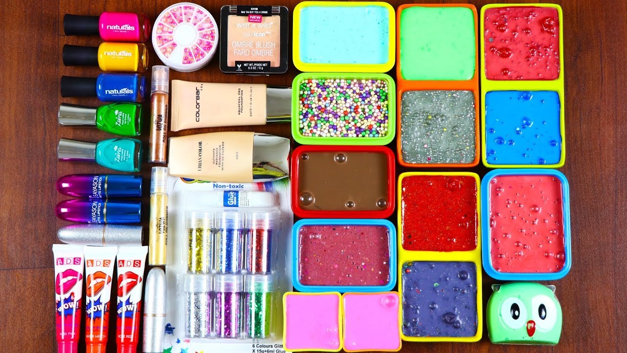 MIXING MAKEUP AND HOMEMADE PUTTY INTO CLEAR SLIME!! RELAXING AND ...