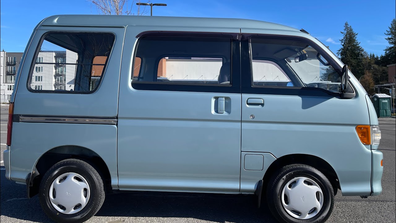 1994 Daihatsu Hijet Mini van 4x4 MT5 S130V 40,600 miles EFI fuel ...