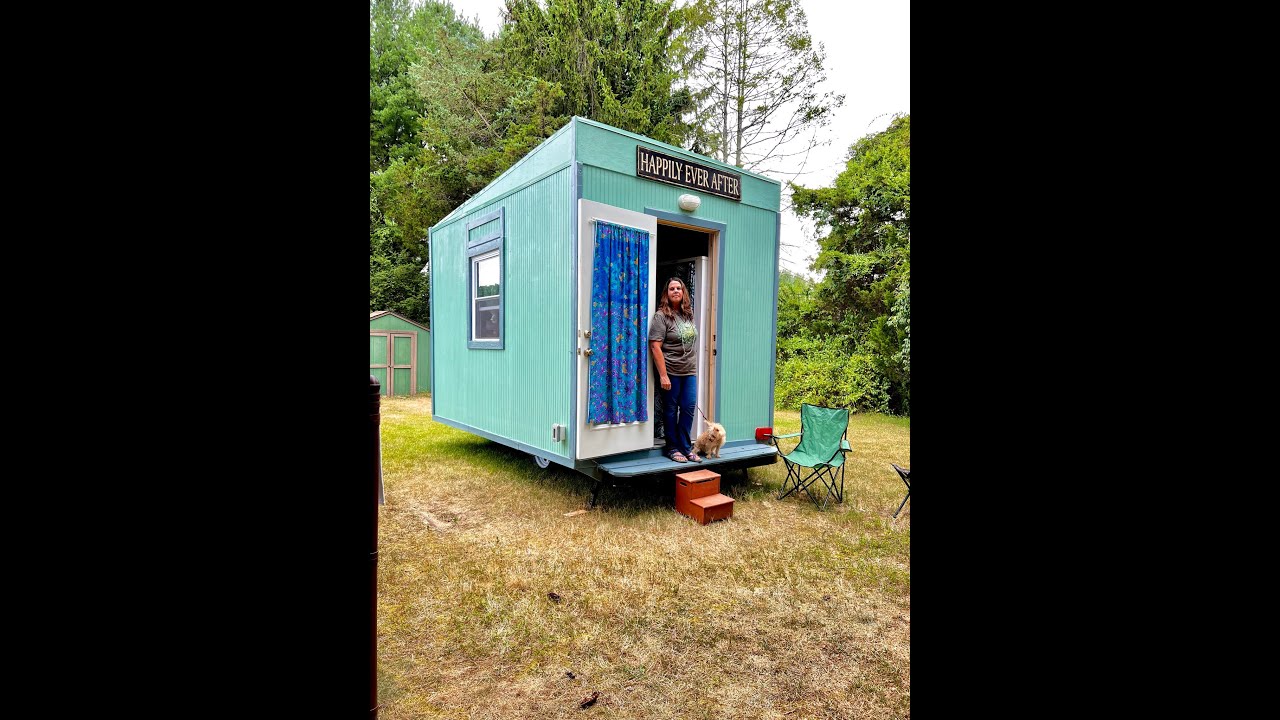 85 Sq. Ft. Tiny House Trailer Tour - YouTube
