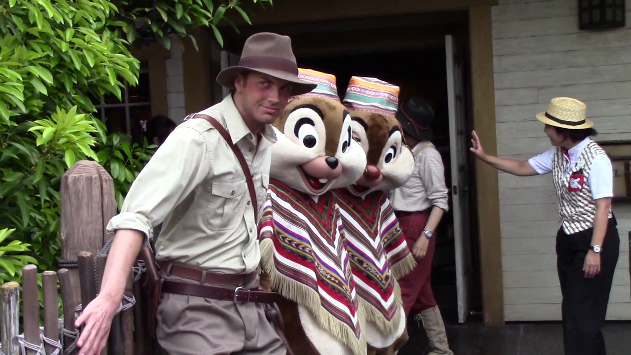 Indiana Jones, Chip and Dale are on a mission // Tokyo Disneyland - YouTube