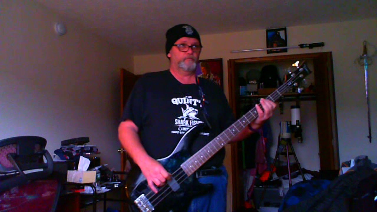 The Kinks Father Christmas Bass Play-through - YouTube