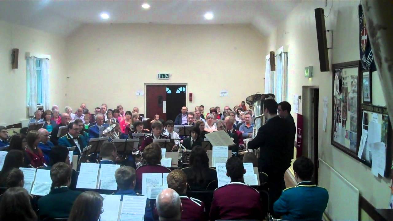 Tuba Duet - Les Neish & Stephen Crooks - YouTube