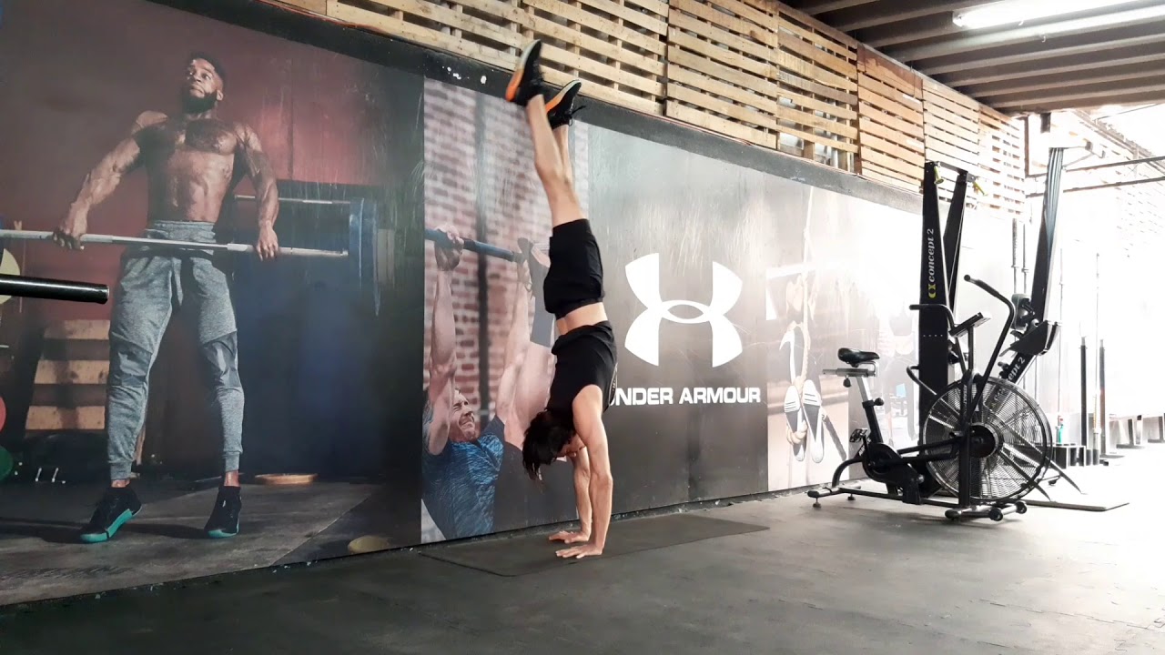 Handstand Turn - YouTube