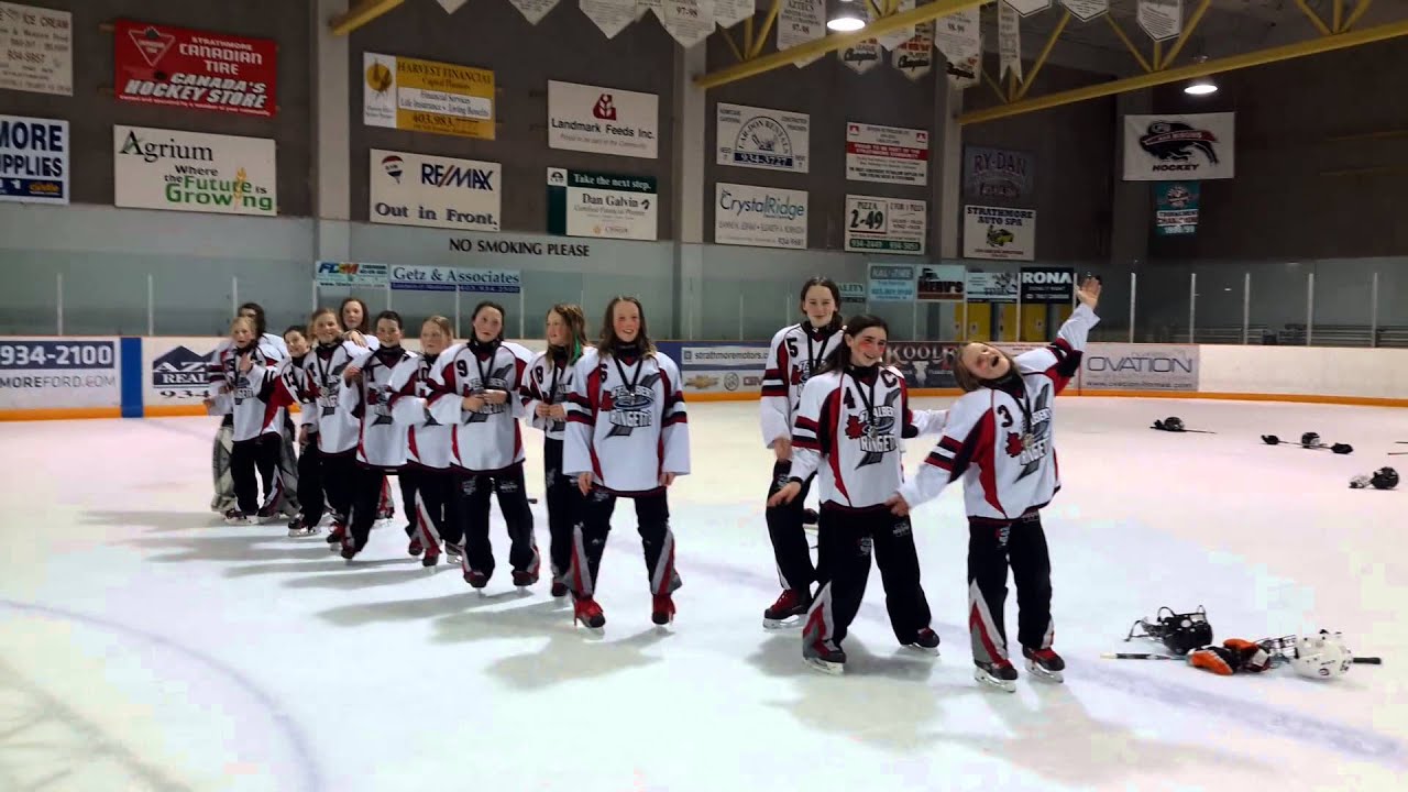 St. Albert Slash U12B Provincials Medal Ceremony and Trophy Skate - YouTube