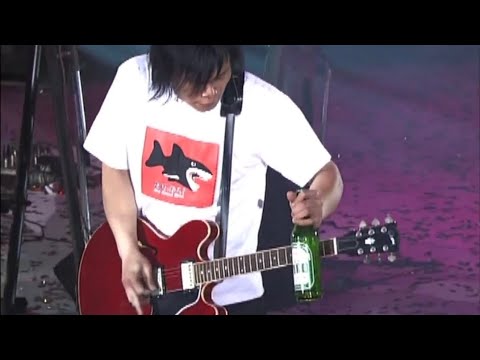 《素蘭小姐要出嫁》伍佰 & China Blue 2005厲害演唱會 - YouTube