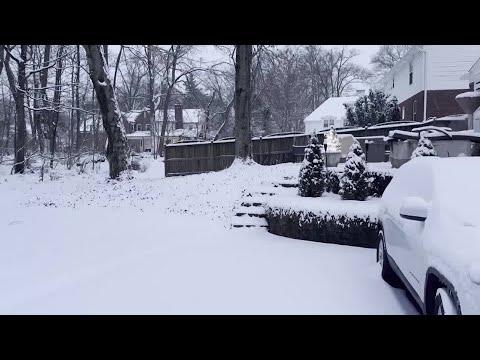 Winter storm buries Cincinnati as cold front hits Midwest | REUTERS ...