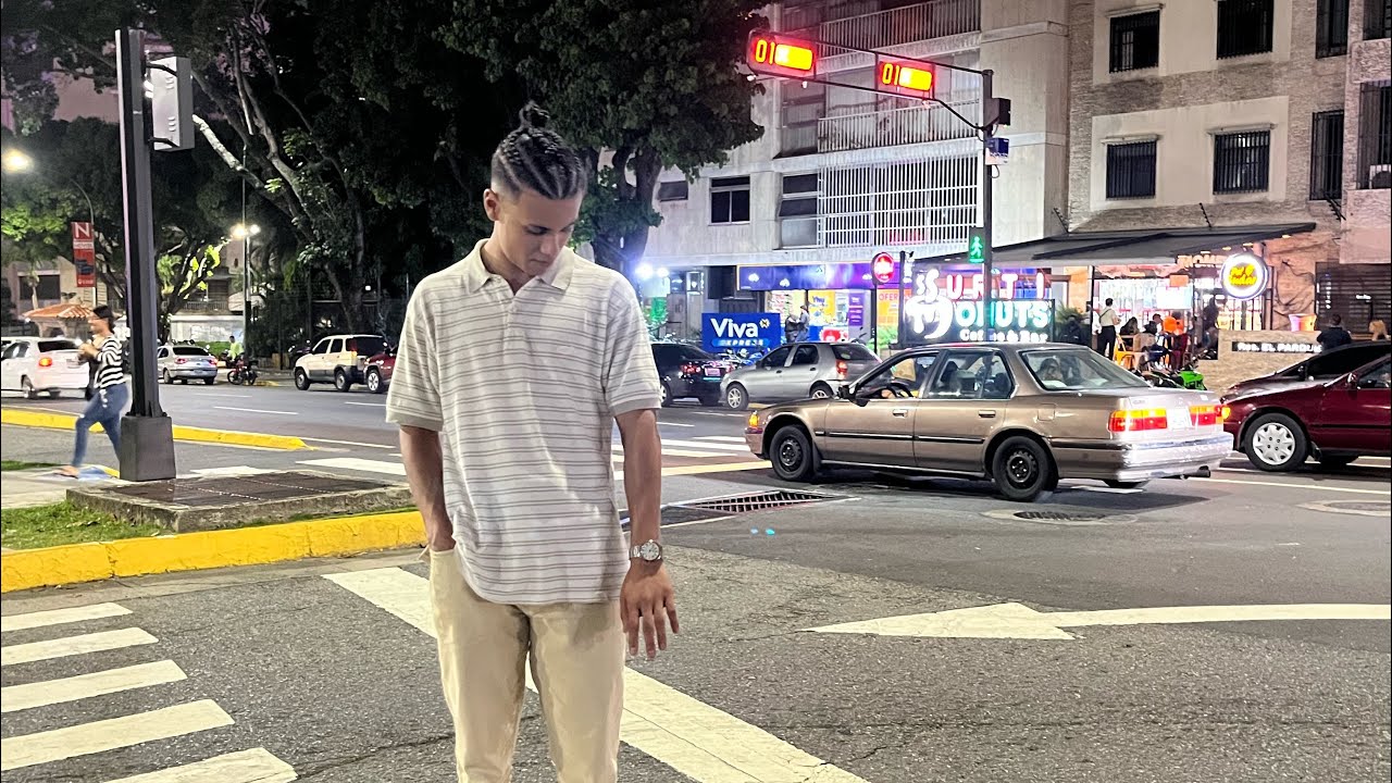 Yisus - I don’t look back (video oficial) - YouTube
