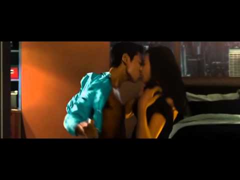 HD Kiss Scene T O P and Honey Lee from Tazza 2 - YouTube
