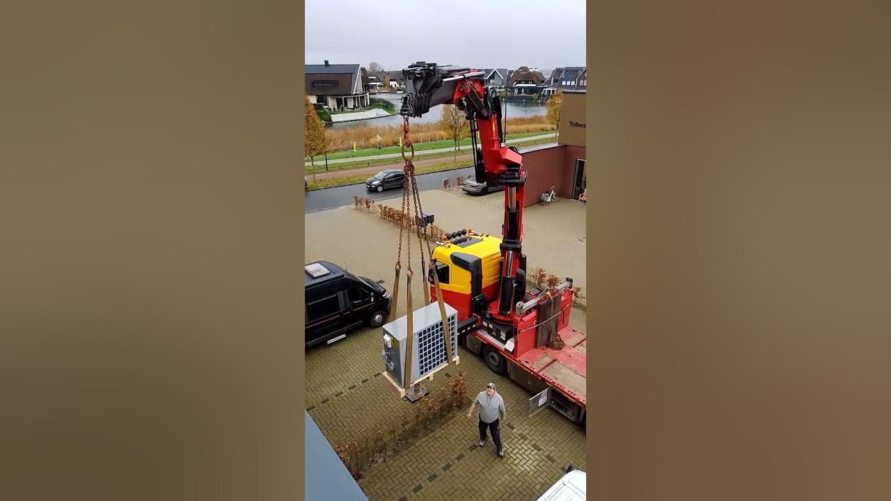 Установил на крыше кондиционер. - YouTube