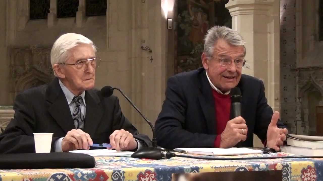 1 - Présentation du Père Joseph Moingt (SJ) - YouTube