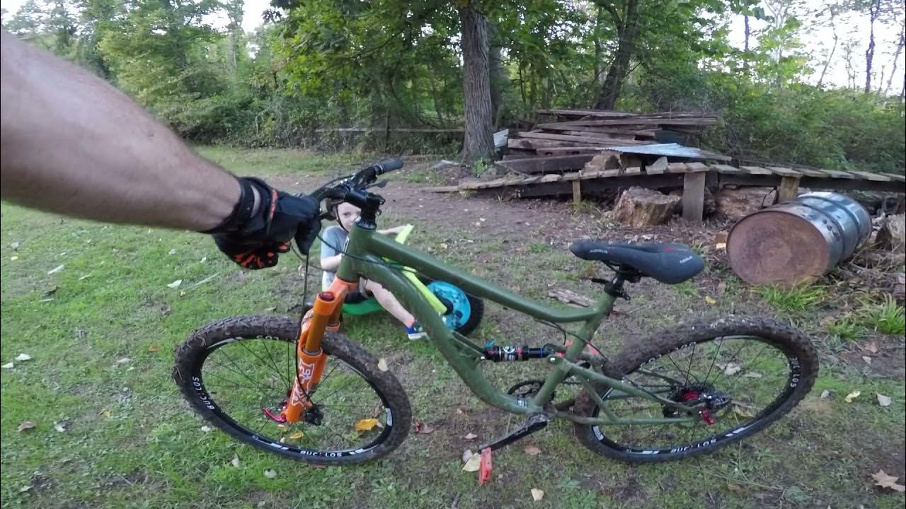 Mongoose Bash - NEW YARD TRAILS MTB - YouTube