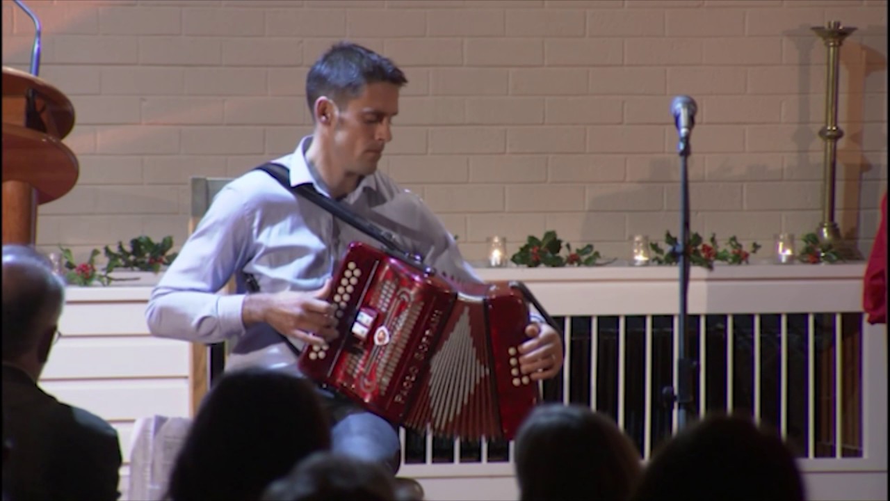 Brendan Bugler - Reel's and Jig's - YouTube