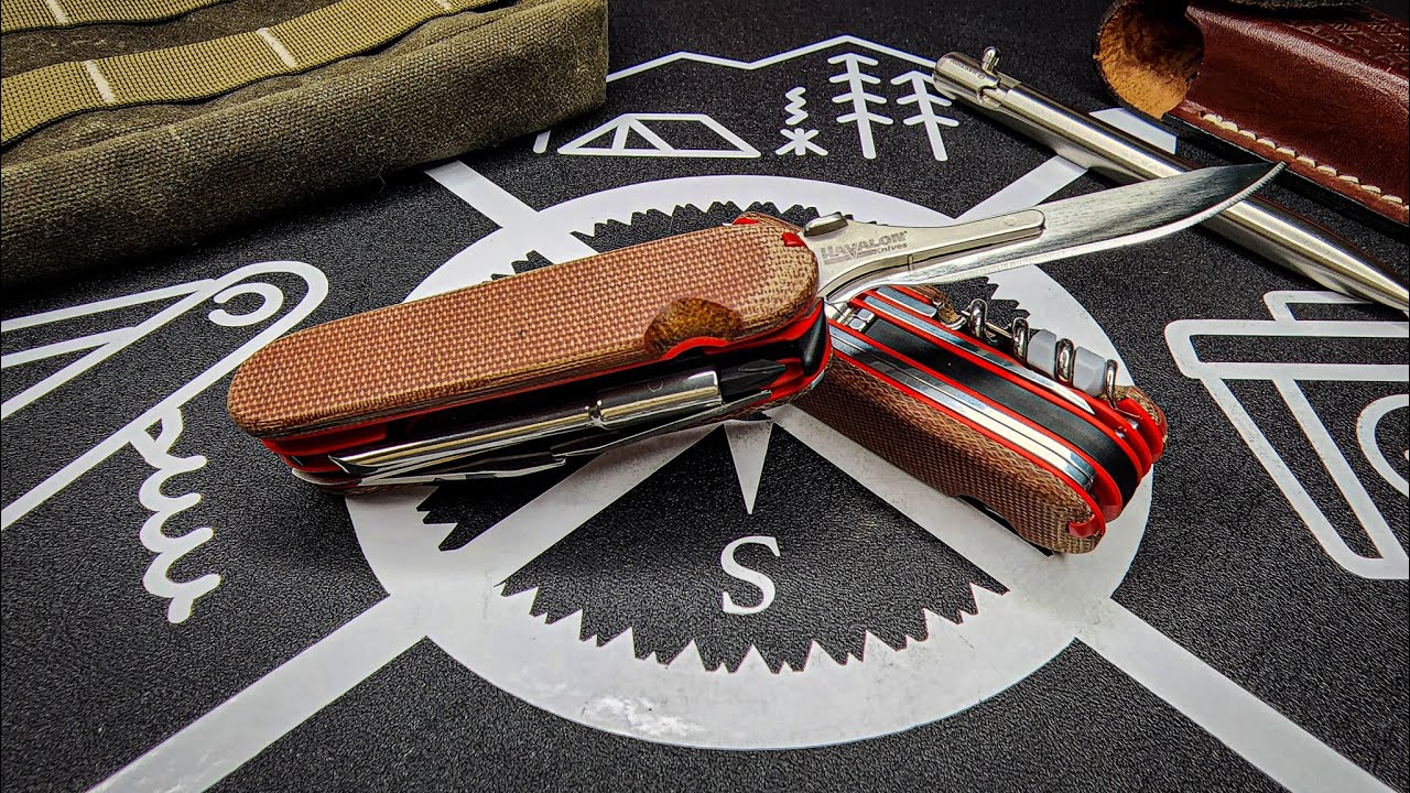 Victorinox Cybertool with a Scalpel - YouTube