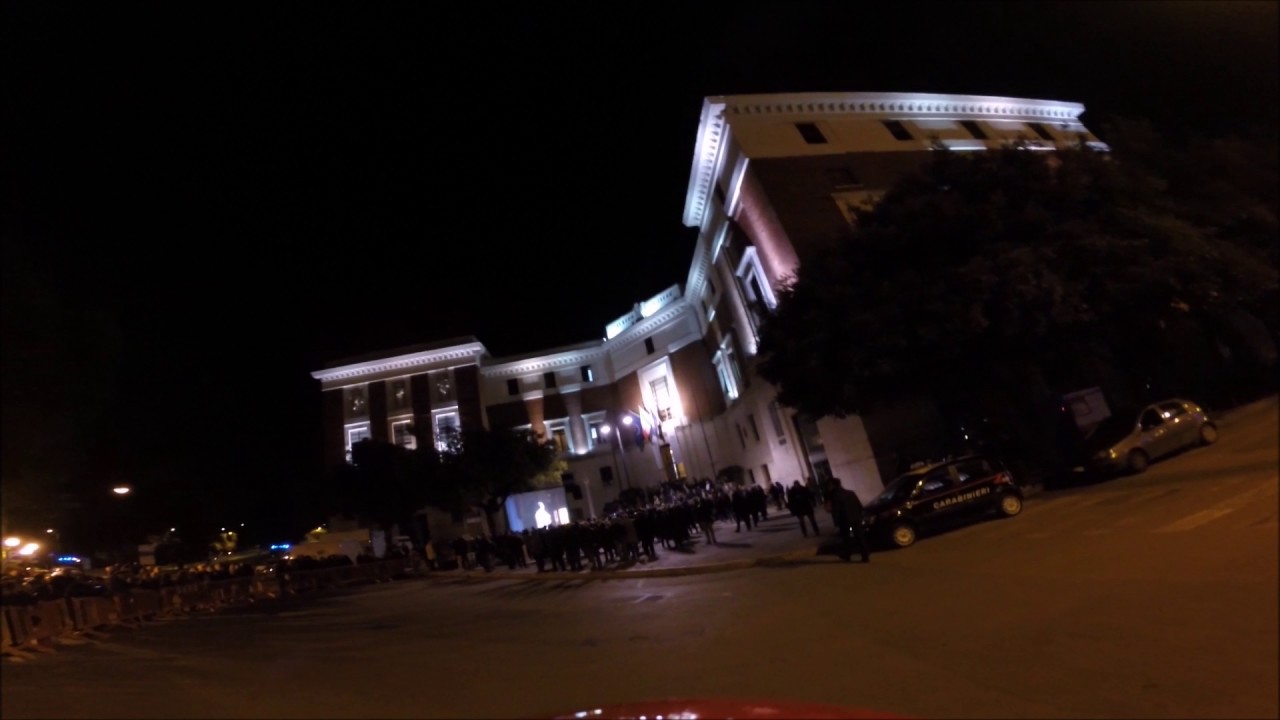 renzuccio a pescara che figura di merda - YouTube