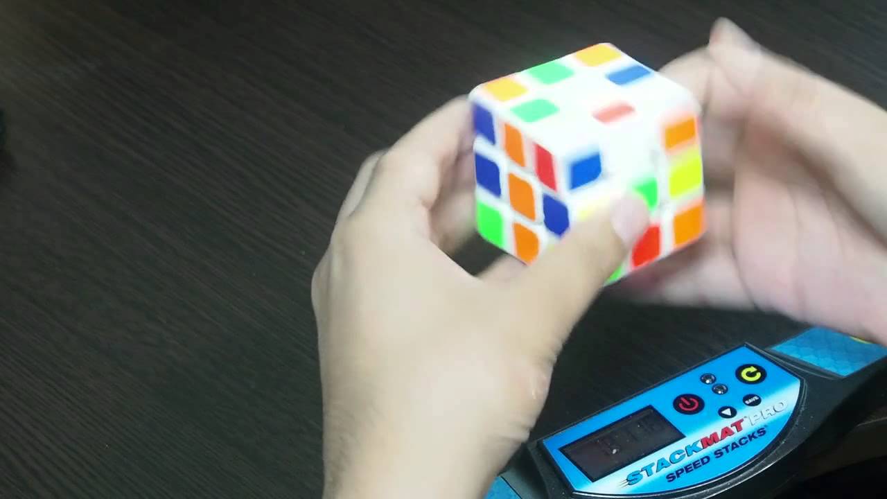 Rubik's Cube Roux Method : Average of 12 : 18.42 - YouTube