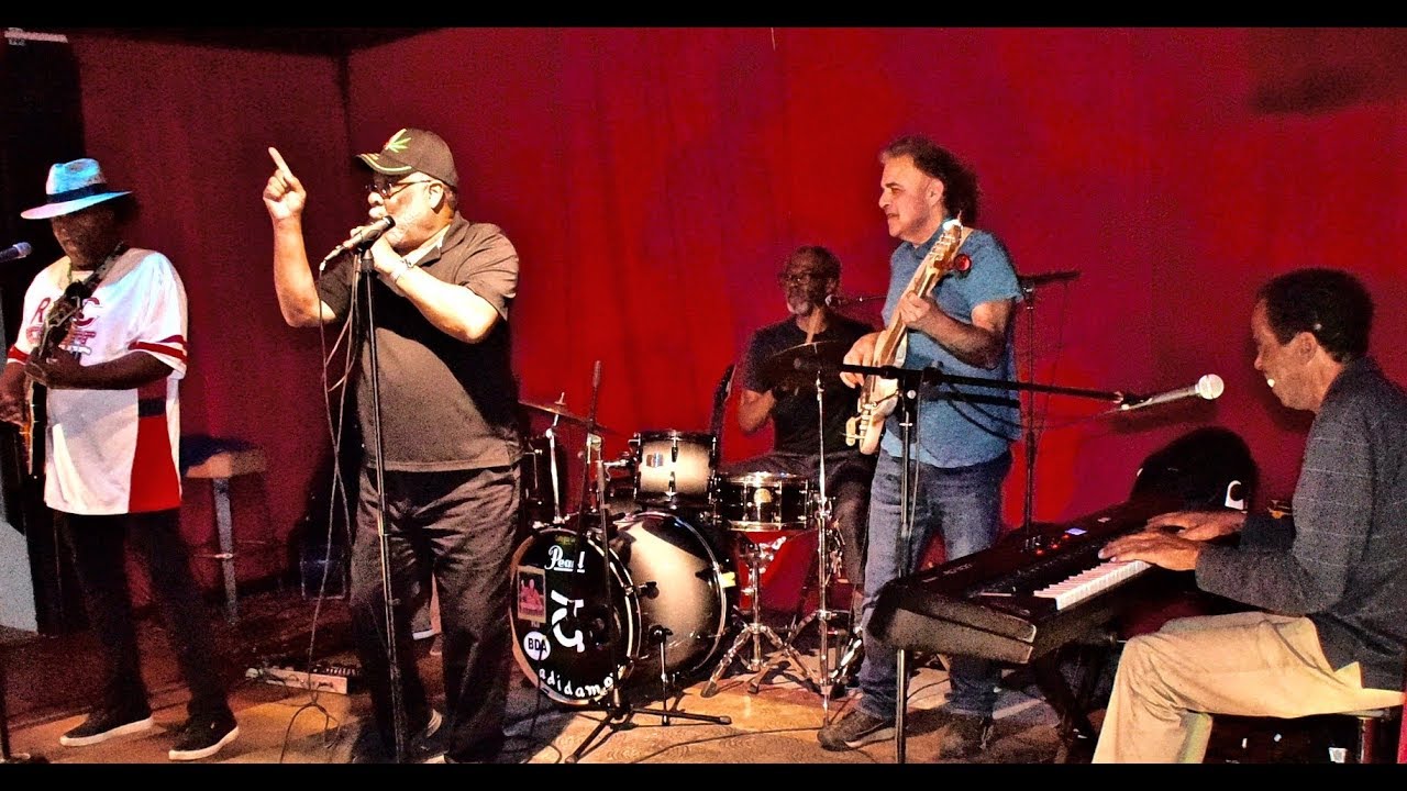 Levi Lloyd & Friends, Big Valley Hall: Mendo Cty Fire Benefit - YouTube