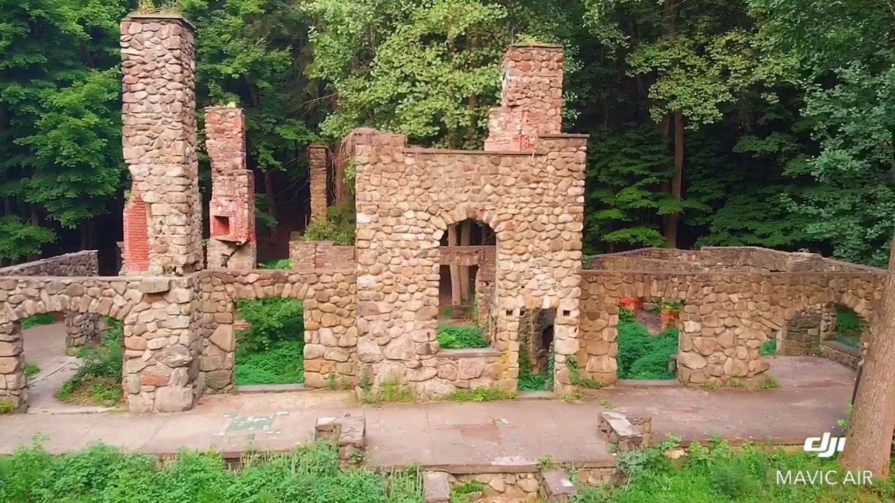 CORNISH ESTATE TRAIL LOOP - YouTube