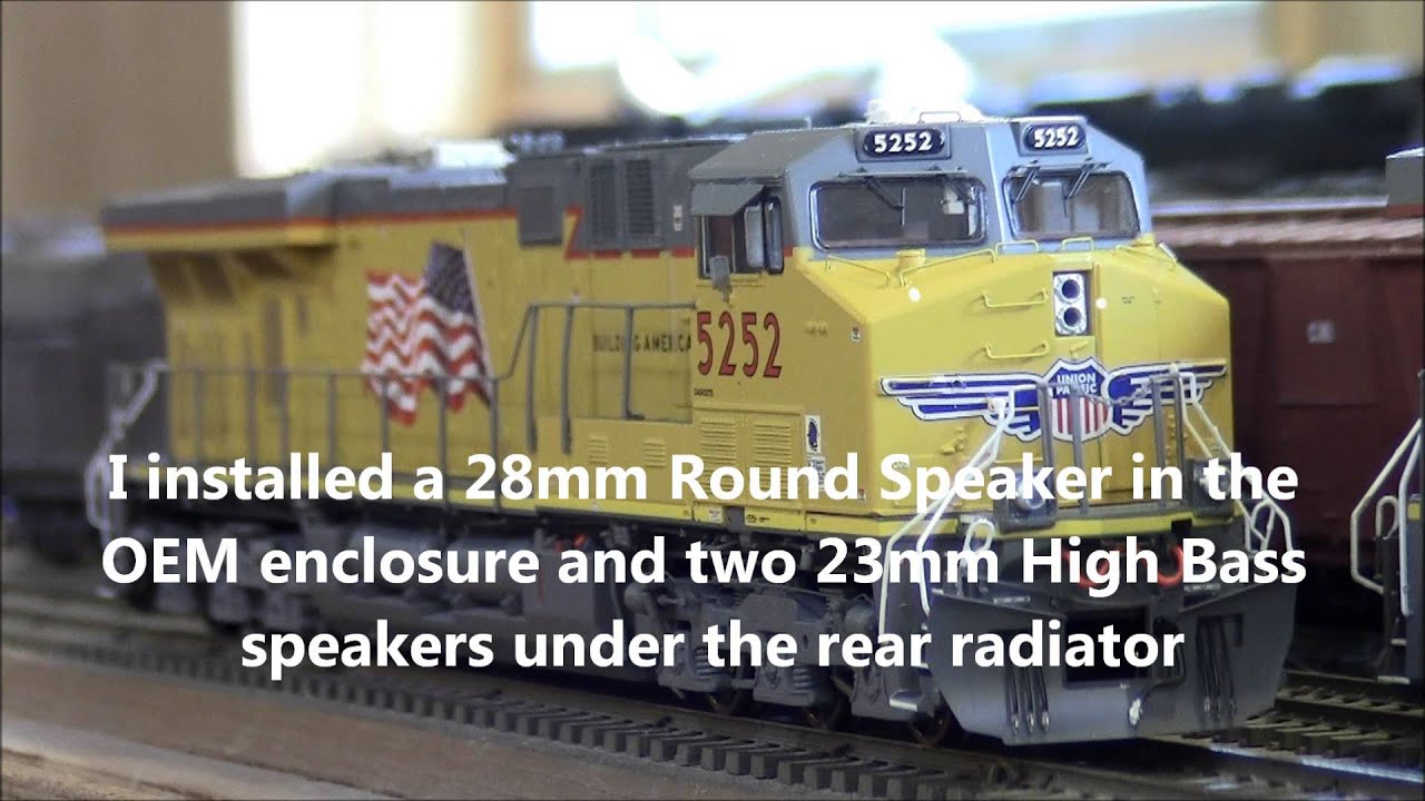 Athearn Genesis ES44AC GEVO Union Pacific C45ACCTE - YouTube