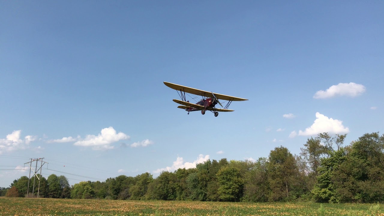 Biplane landing at Glenndale Airport - YouTube