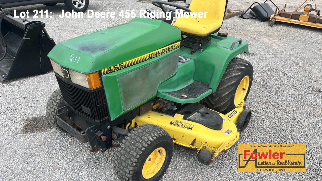 John Deere 455 Riding Mower - YouTube